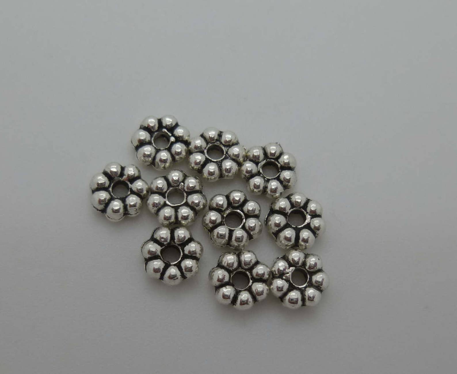 Set of Spacers to Attached the Clasp for "dazzling Medallion" Bracelet ...