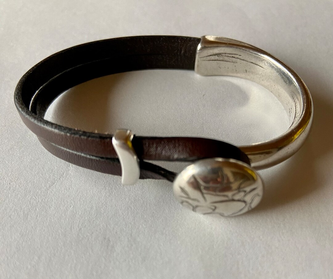 Engraved Button Zamak Half Bracelet for 10mm Flat Cord-antique Silver ...