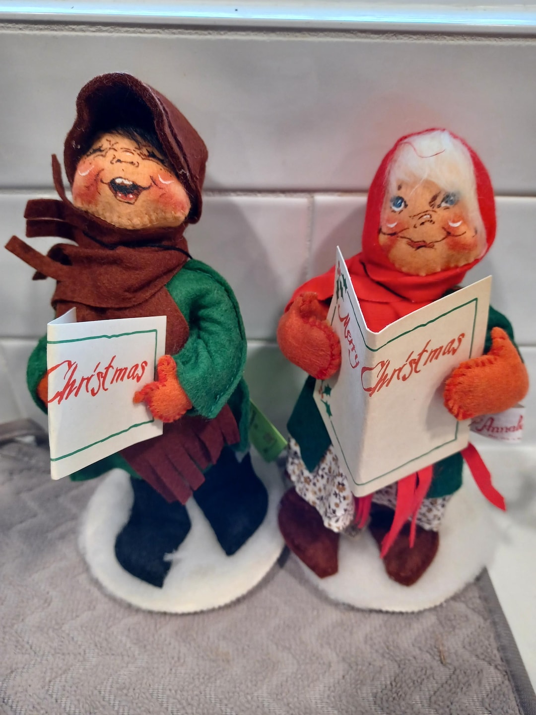 Vintage Annalee Christmas Caroler Dolls Set of Two - Etsy