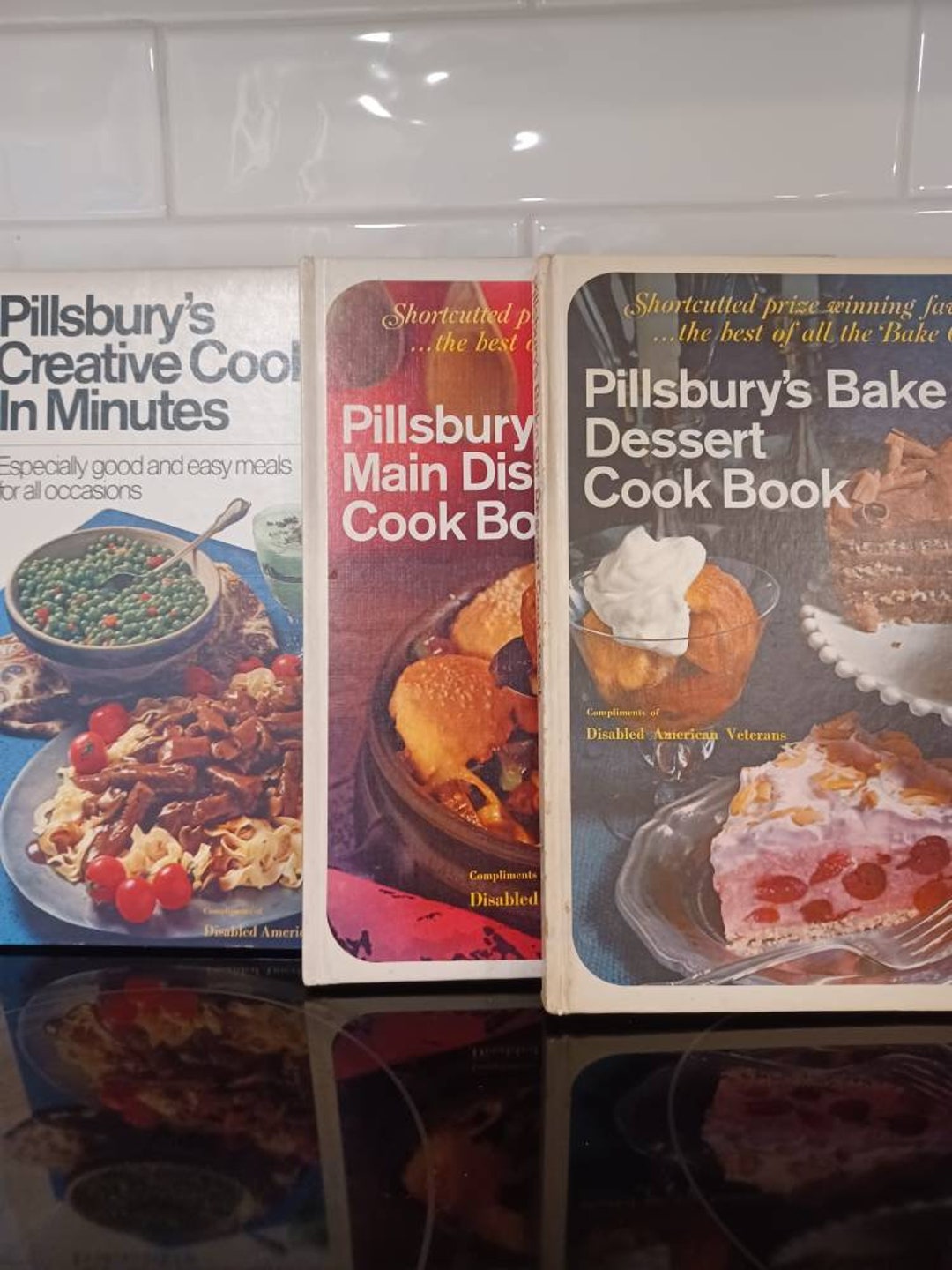 Set of Three Vintage Pillsbury Cookbooks - Etsy
