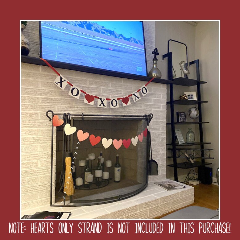 Valentine's Decoration Banner / Be Mine / Valentine Banner - Etsy