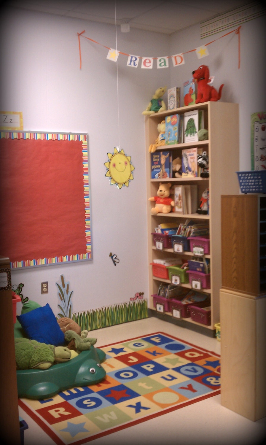 Teacher Gift / Read Sign / Garland / Classroom Decor / Back to School ...