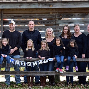 Family Sign / Garland / Banner / Photo Prop / Fireplace - Etsy