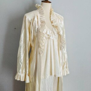 Vintage Lingerie, Ivory Nightgown, Nightgown, Peignoir, Ivory Ruffled ...