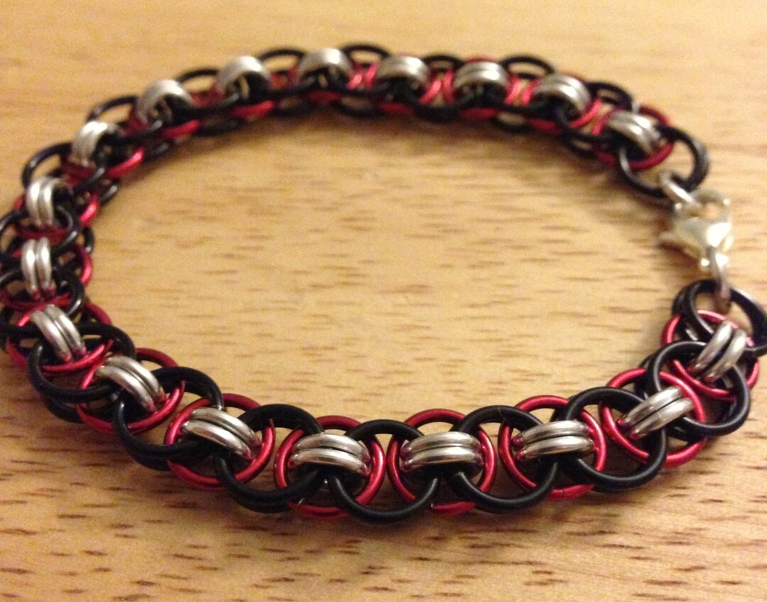 Red and Black Helm Weave Chainmaille Bracelet - Etsy