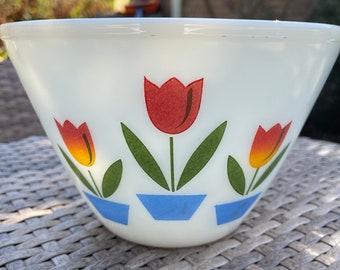 Vintage Fire King Tulip Pattern Mixing Bowl - Etsy