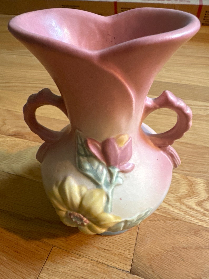 Vintage Hull Pottery Vase - Etsy