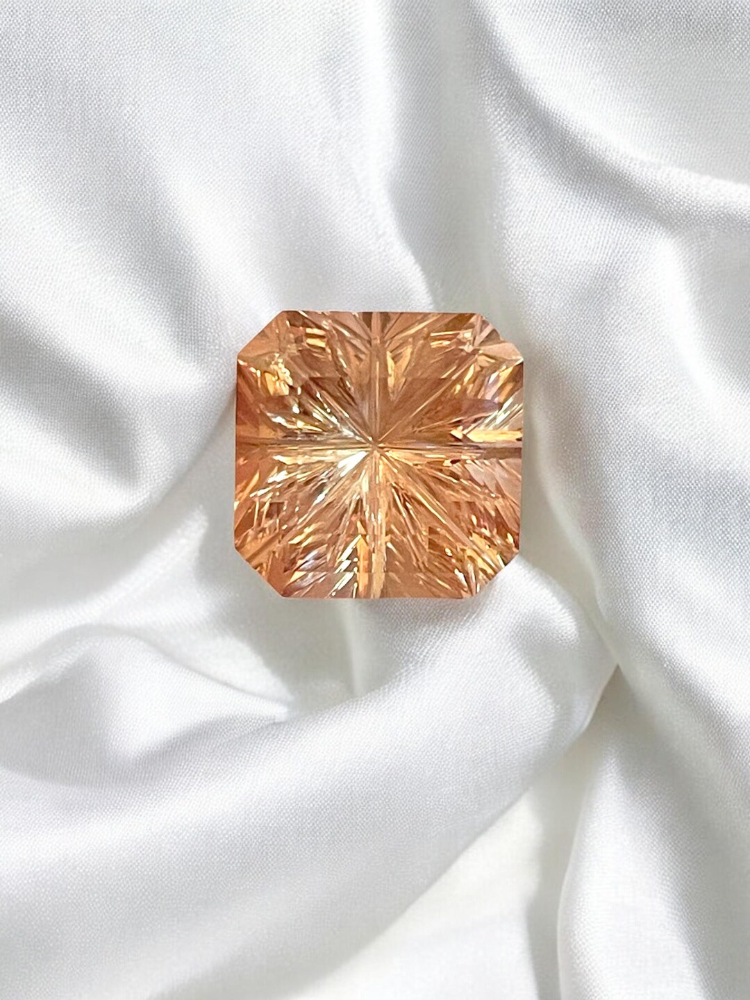 Fantasy Cut Natural Oregon Sunstone, 6.06carats - Etsy