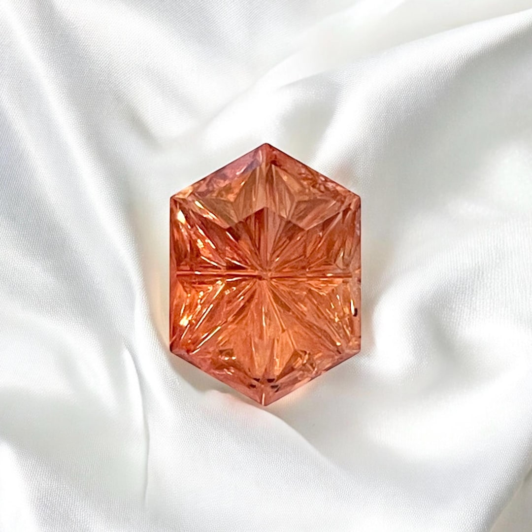 Fantasy Cut Natural Oregon Sunstone, 3.76carats - Etsy
