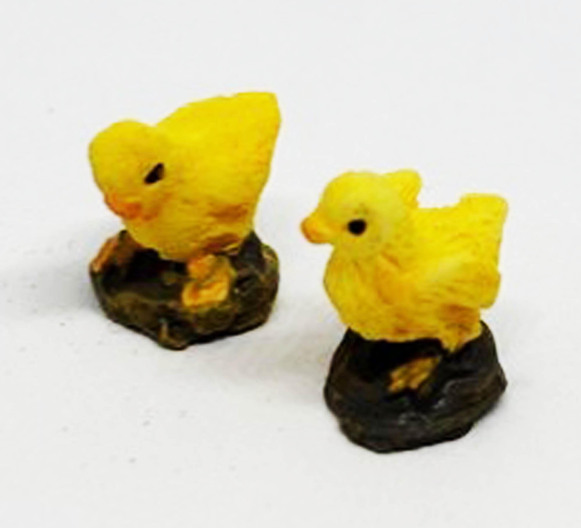 Dolls House Miniature Resin Chickens, Chicks and Rooster 1:12th Scale ...