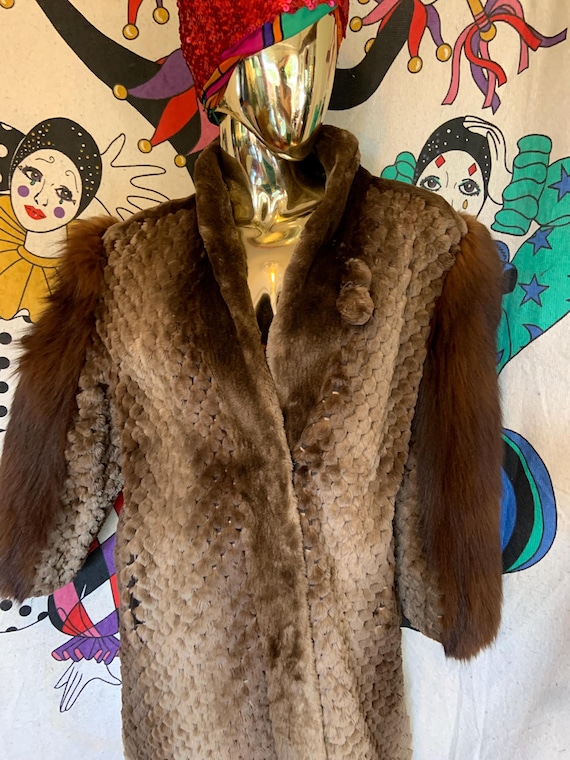 Vintage long genuine Fur Coat - Gem