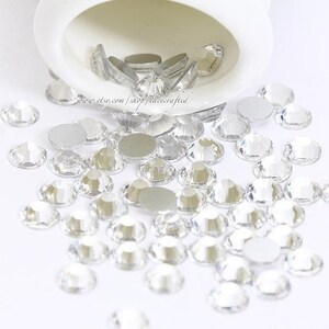1440pcs Clear Crystal Flat Back Round Crystal Rhinestones Flatback ...