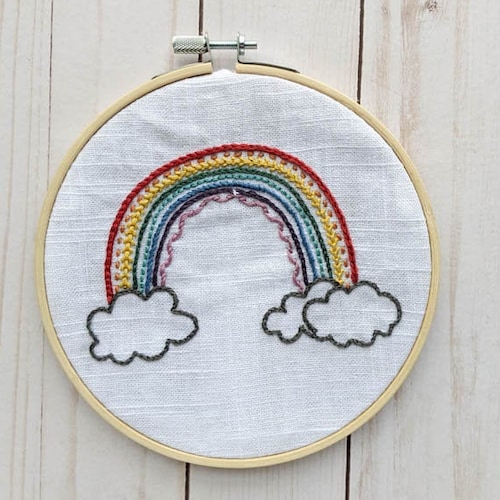 Rainbow Hand Embroidery Pattern // Rainbow Sampler // Beginner - Etsy