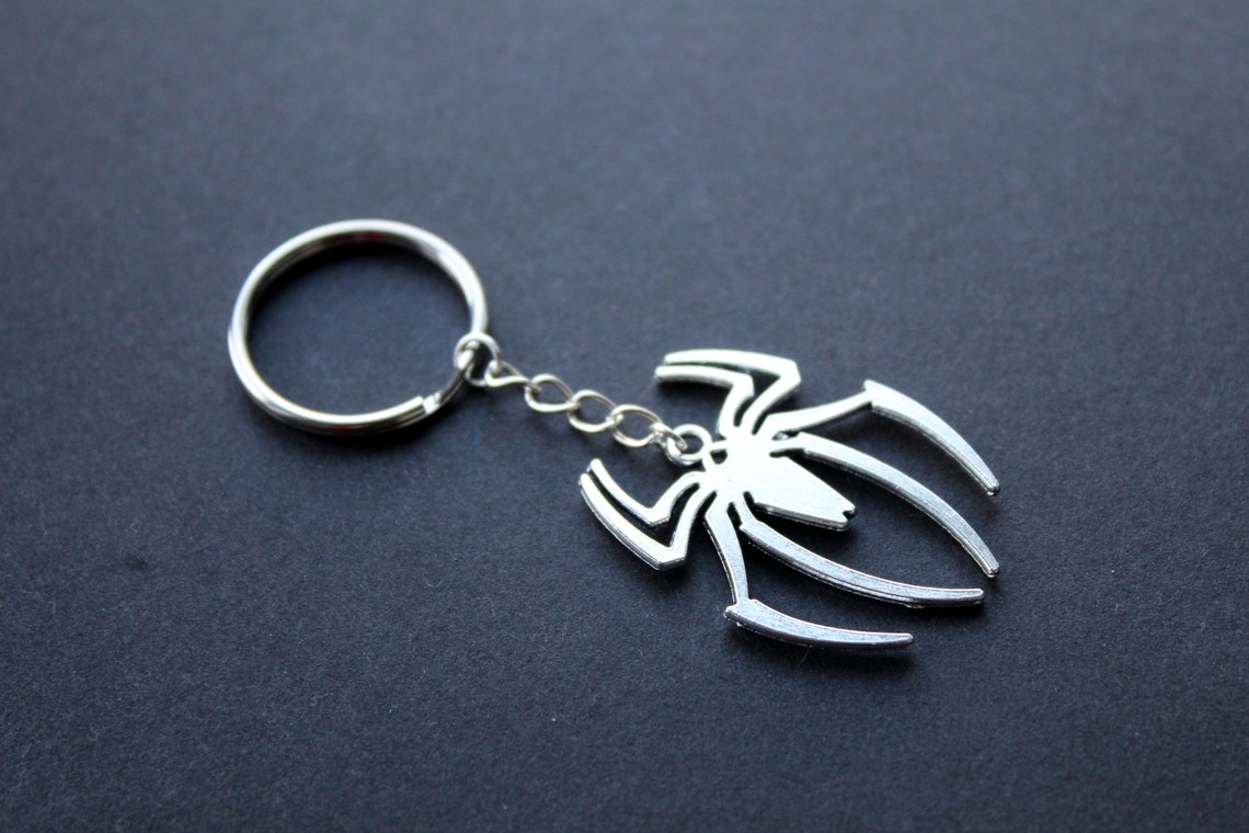 Spider Keychain Large Spider Keyring Insect Keyring Keyring - Etsy