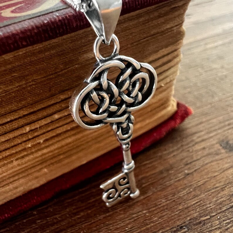 Sterling Silver Celtic Knot Key Pendant, Irish Love Symbol, Love Knot ...