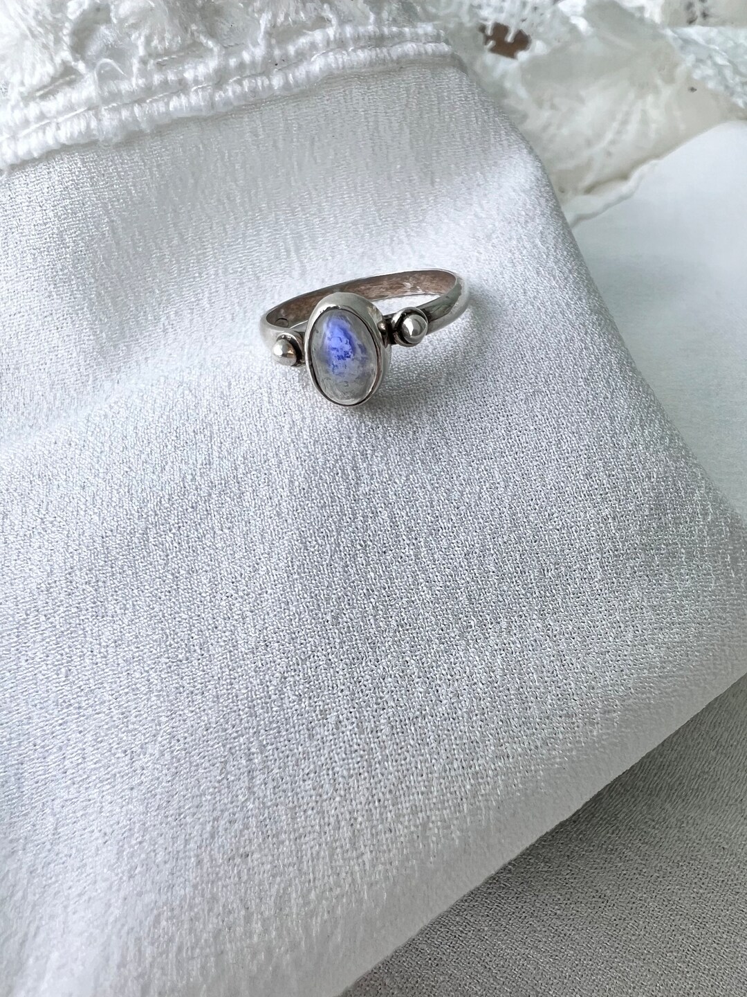 Vintage Sterling Silver Moon Stone Ring, Moonstone Oval Gemstone Set in ...