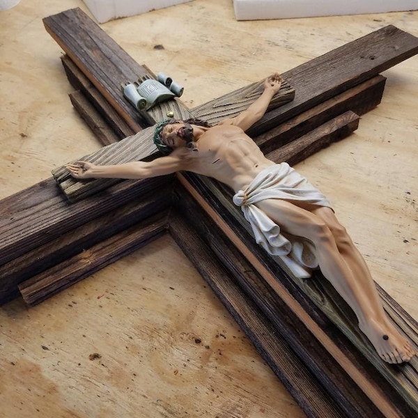 Large Wall Crucifix - Etsy