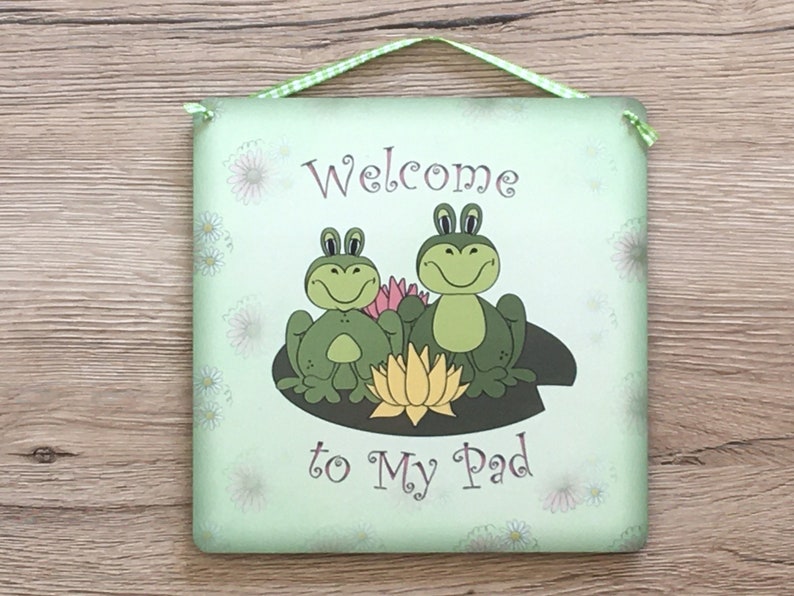 Welcome to Our Pad Door Sign: Add Your Own Name to Our Frog - Etsy