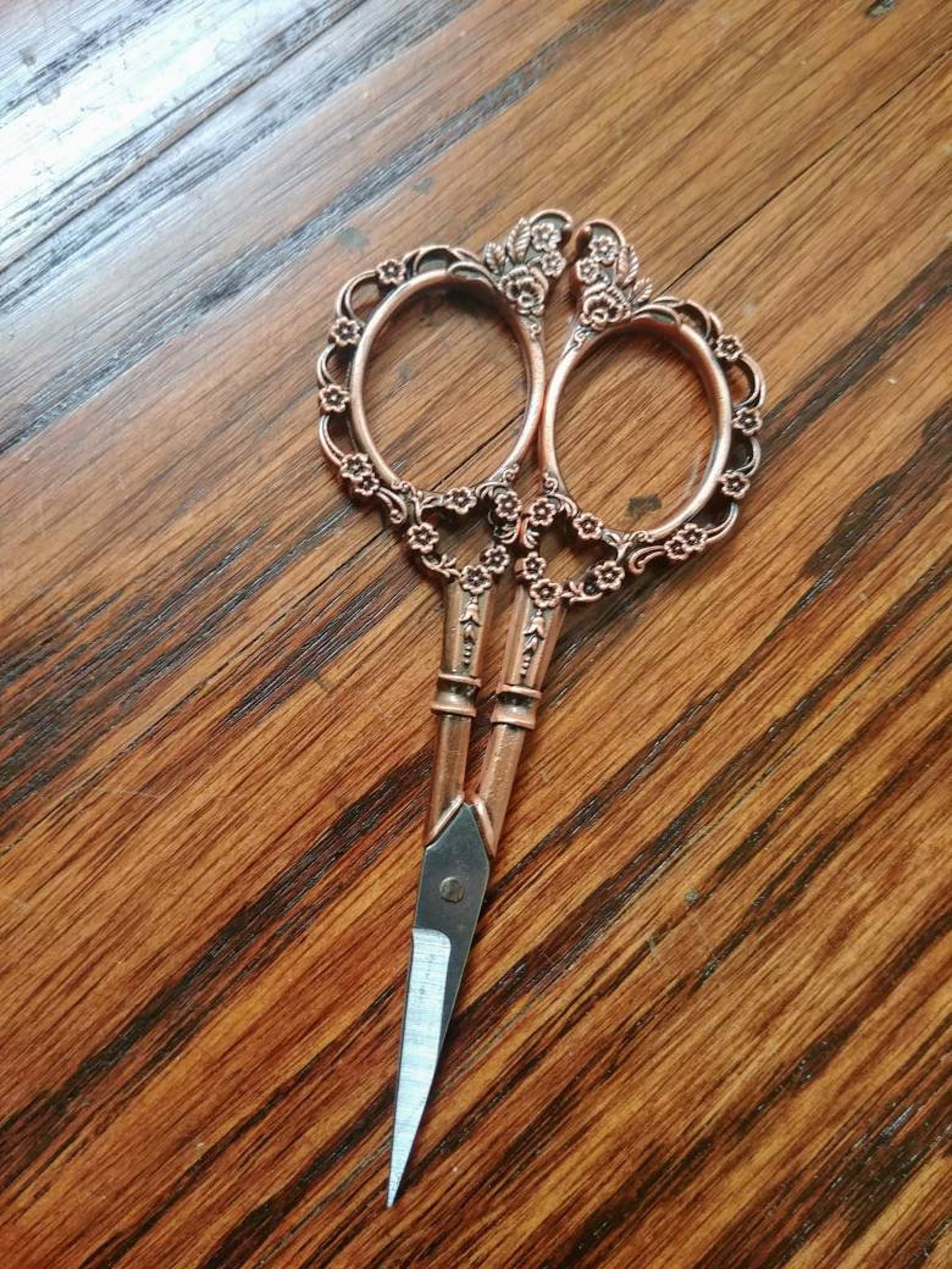 Cross Stitch and Embroidery Scissors Antique Victorian Gold | Etsy