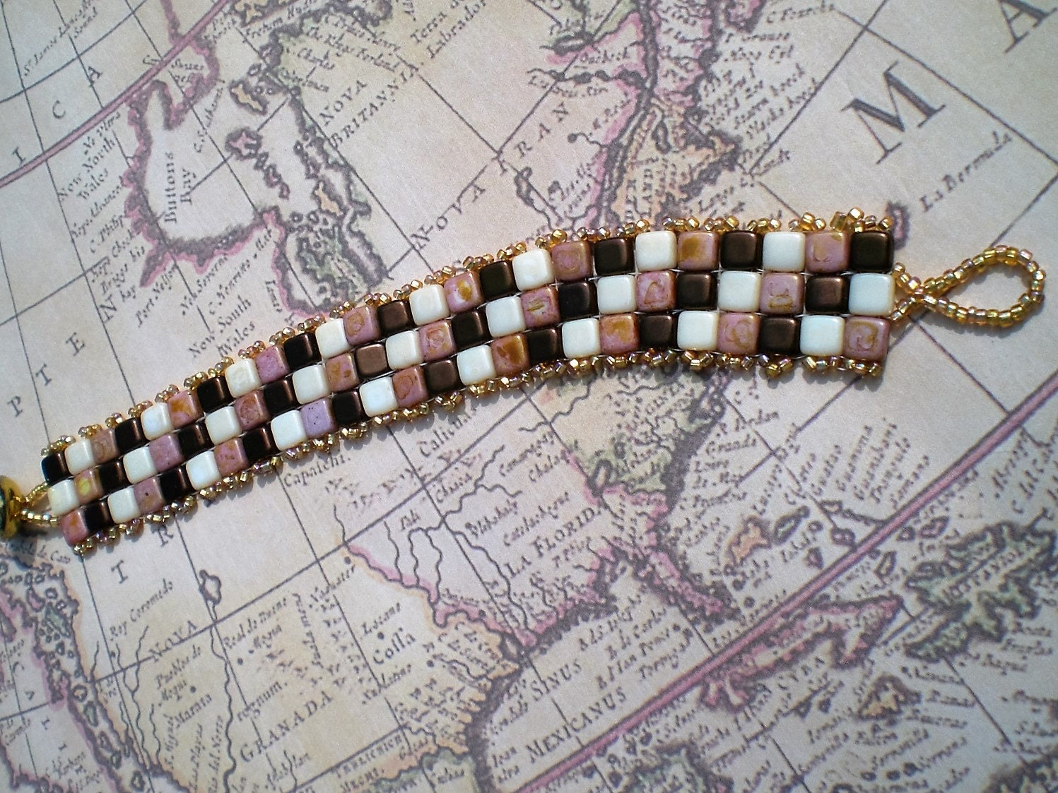High Fashion Tri-color Tile Beaded Bracelet - Etsy