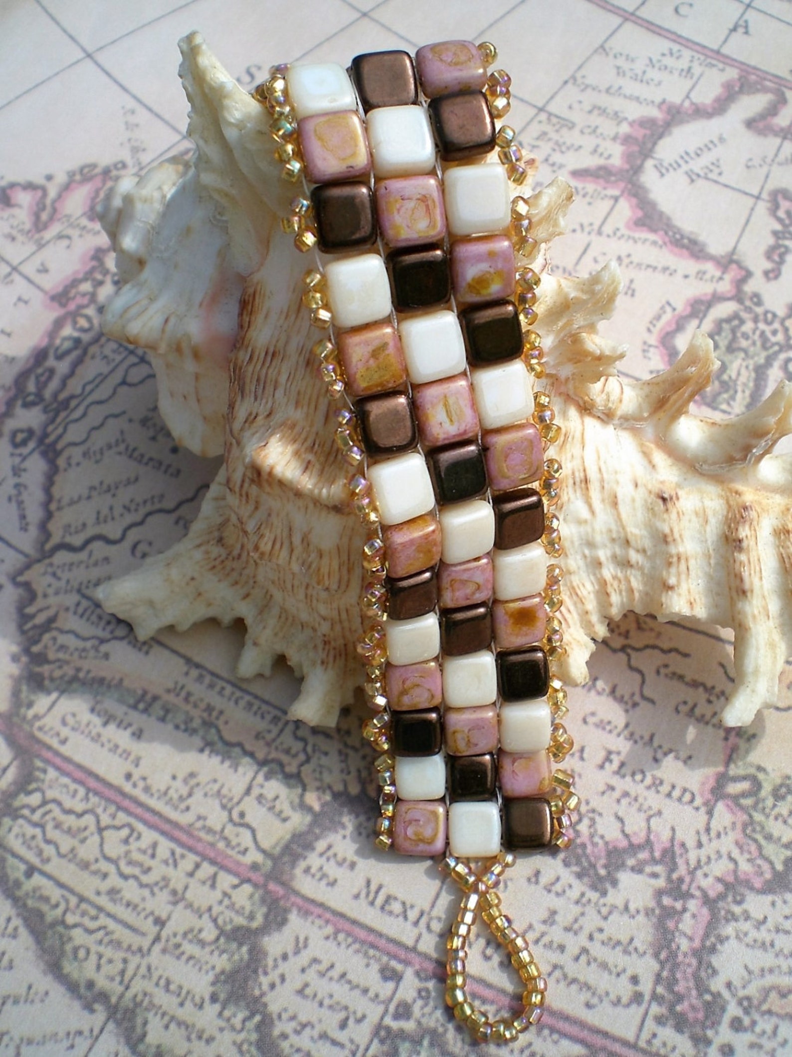 High Fashion Tri-color Tile Beaded Bracelet - Etsy