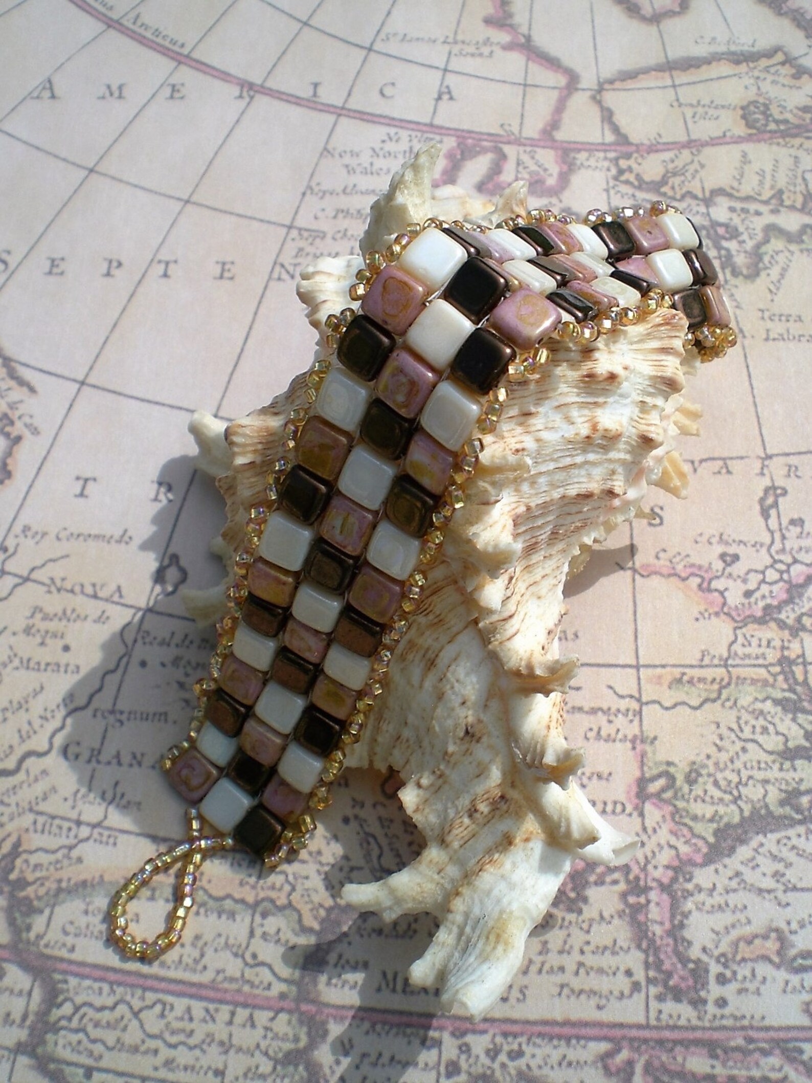 High Fashion Tri-color Tile Beaded Bracelet - Etsy