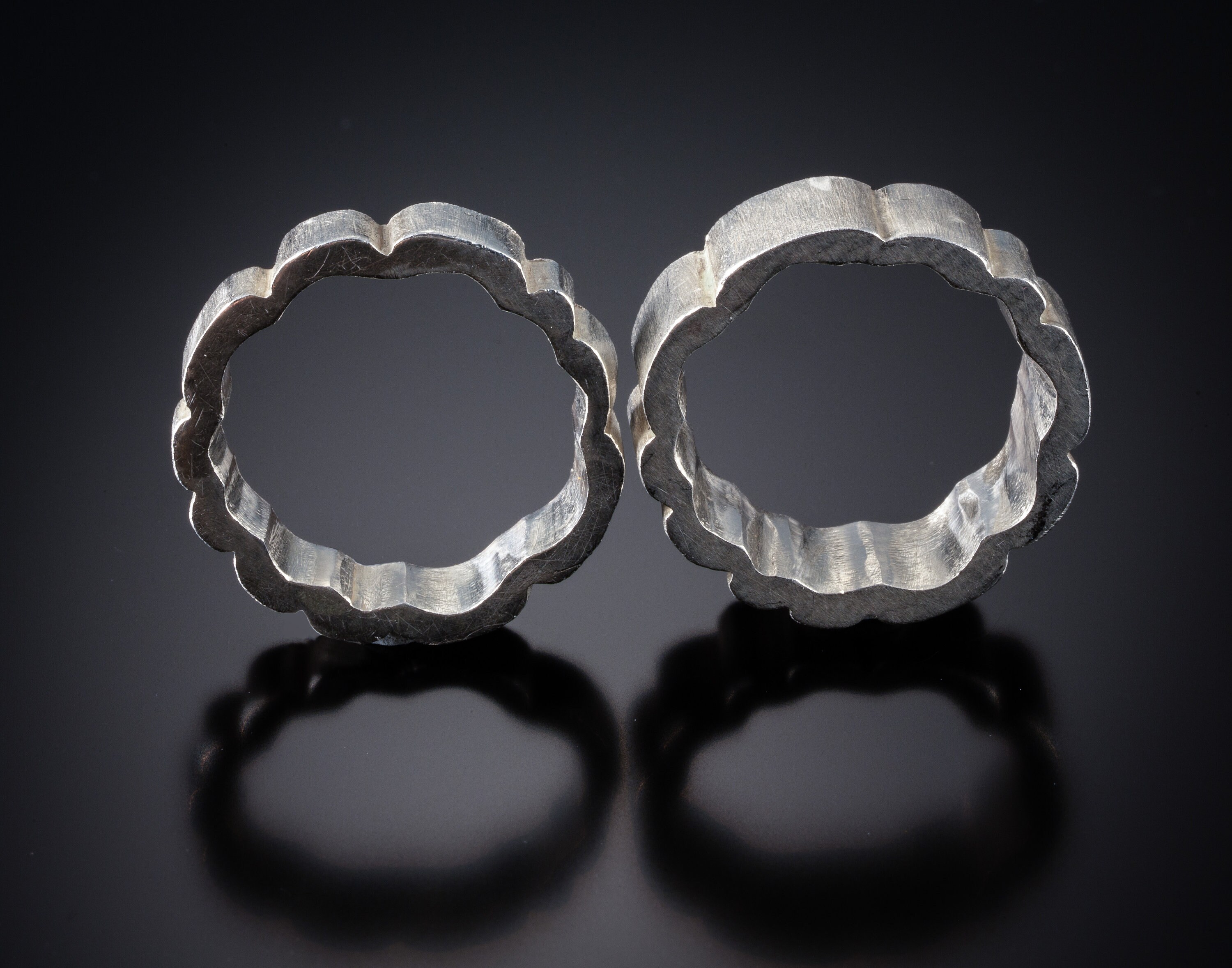 Wavy Inside and Out Rings - Etsy