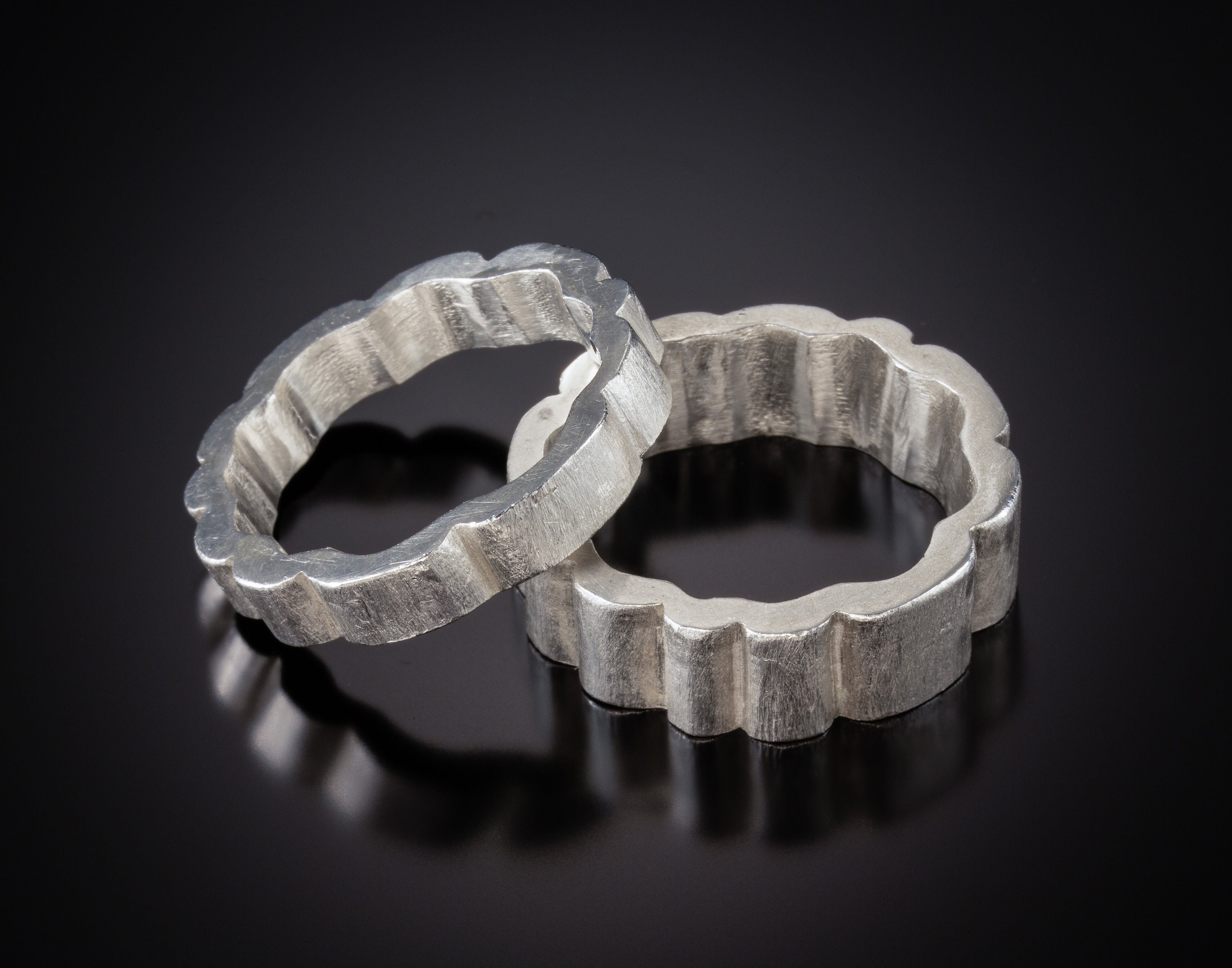 Wavy Inside and Out Rings - Etsy