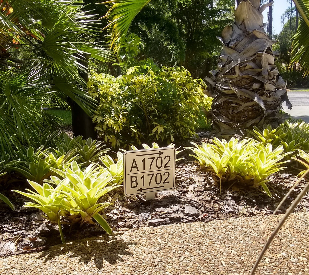 Multiple Address Stake Engraved, Shared Driveway, Modern House Numbers ...