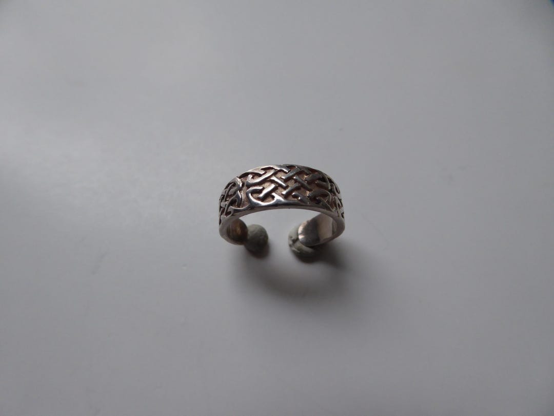Vintage Sterling Silver Cuff Toe Ring With Celtic Designs - Etsy