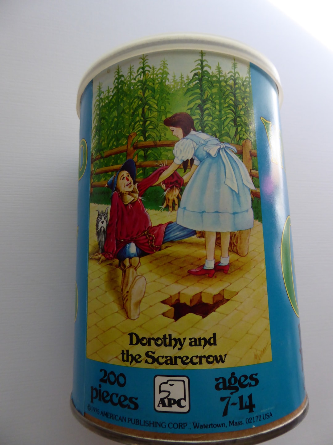 Vintage 1975 Wizard of OZ 200 Piece Jig Saw Puzzle in Round - Etsy