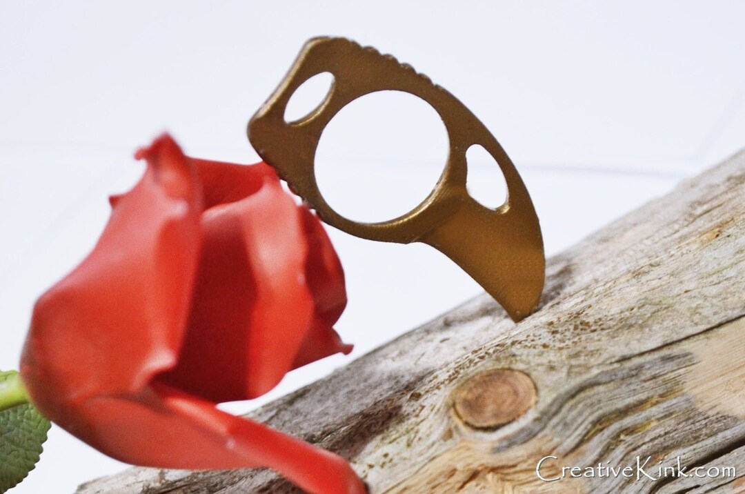 Finger Knife Gold Metallic up Close Intimate Play Knife BDSM Knife Play ...