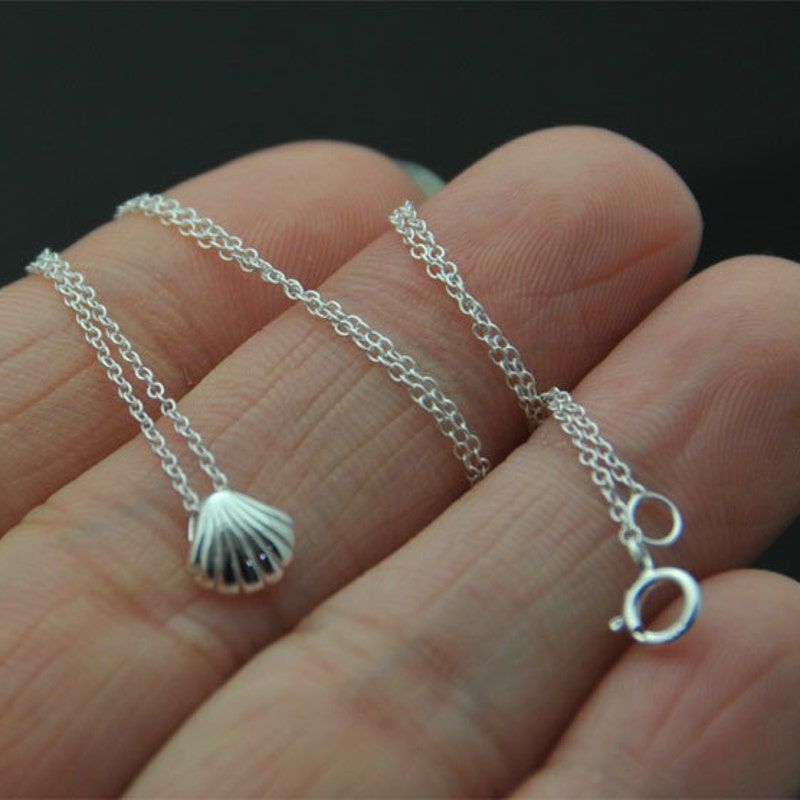 Clam Necklace - Etsy