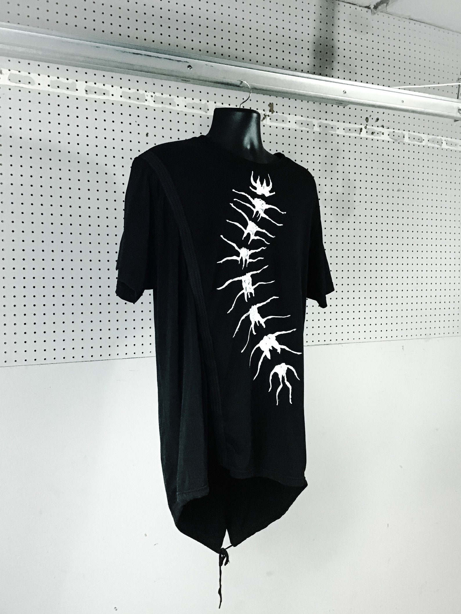 Centipede - Spinal Print, Mens Tall Tshirt - Etsy