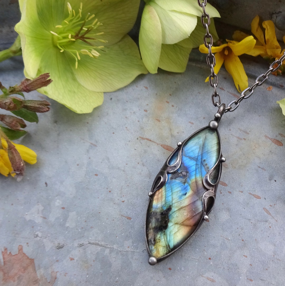 Handmade Original Art Labradorite Necklace on Metal Chain - Etsy