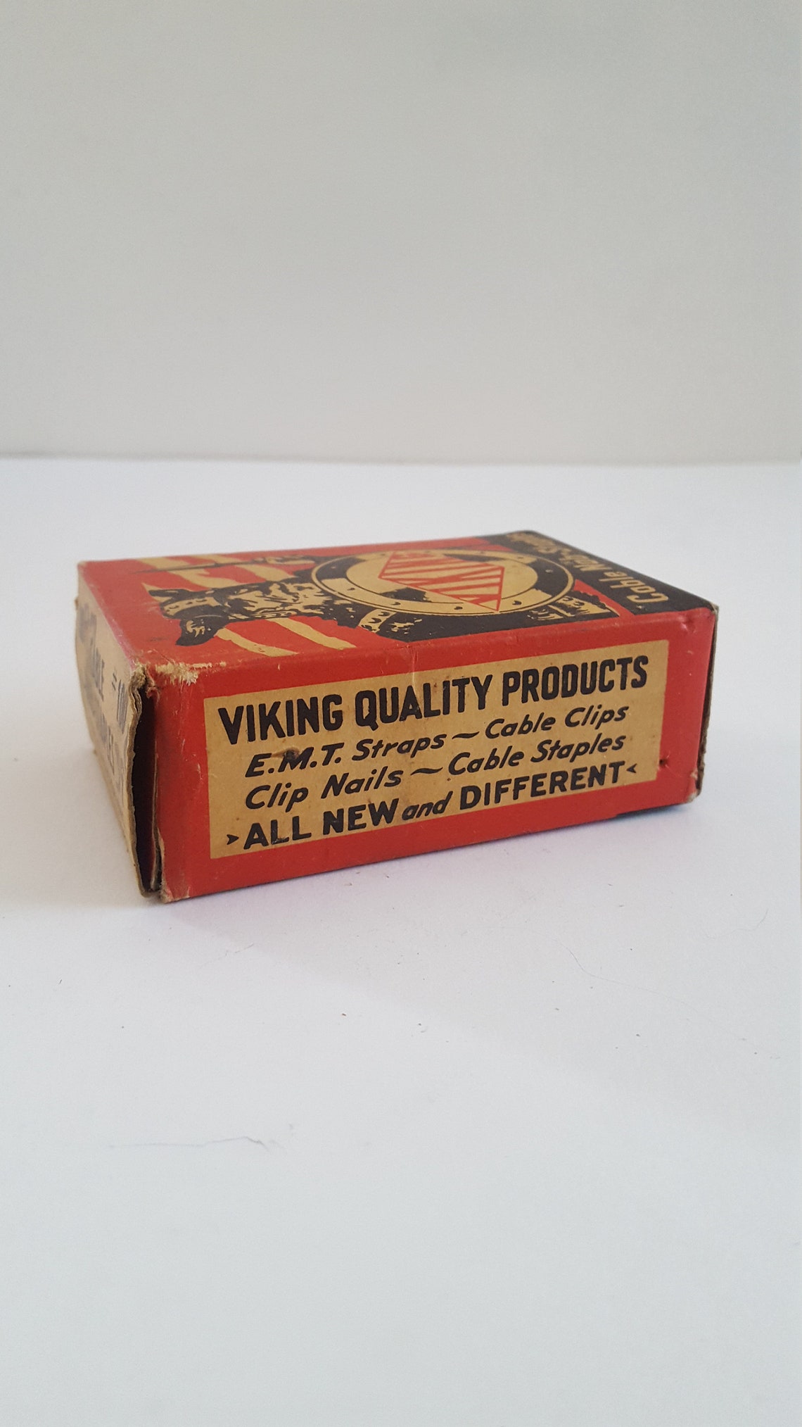 Vintage 1950's Viking brand cable nob staples | Etsy