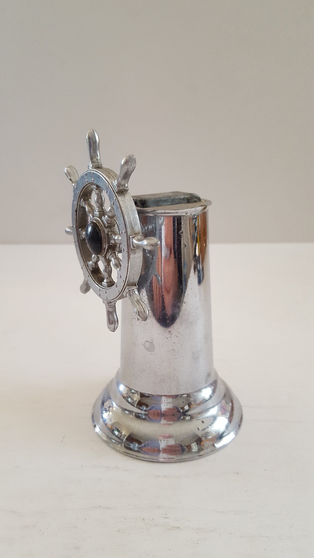 Vintage Circa 1940 Hamilton Ships Wheel Table Top Cigarette Lighter ...
