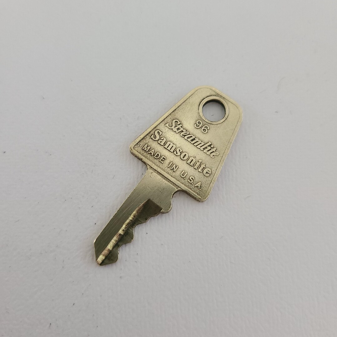 Vintage 1960's Samsonite Streamlite Luggage Key Fits No.96 in Good ...