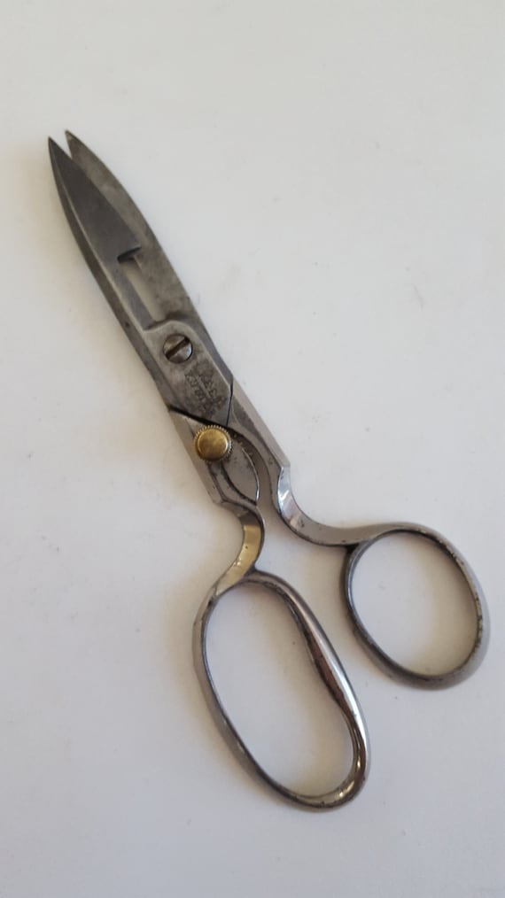 Antique Buttonhole Scissors