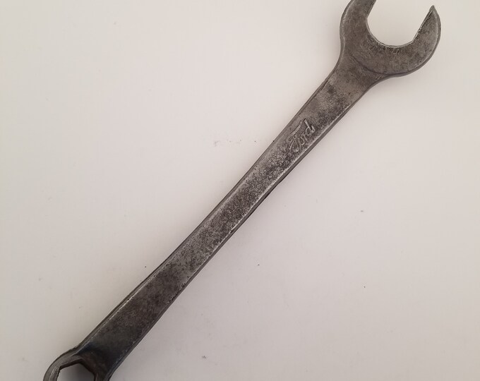 Antique Circa 1920's Ford Model T Manifold and Spark Plug Combo Wrench ...