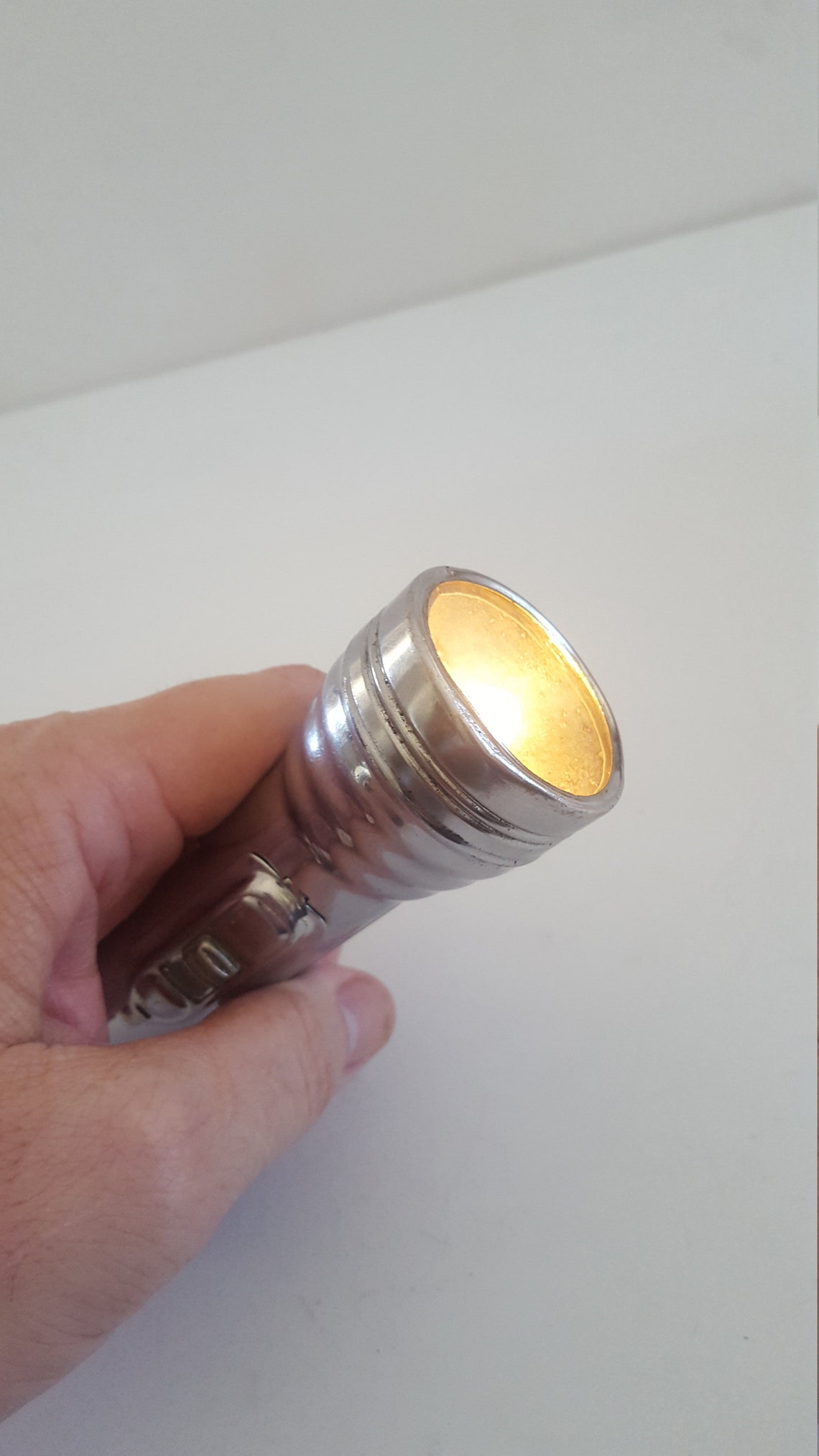 Vintage unmarked USA made Baby C cell flashlight with glass | Etsy