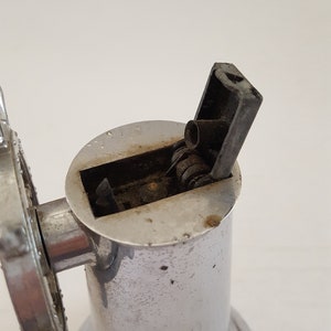 Vintage Circa 1940 Hamilton Ships Wheel Table Top Cigarette Lighter ...