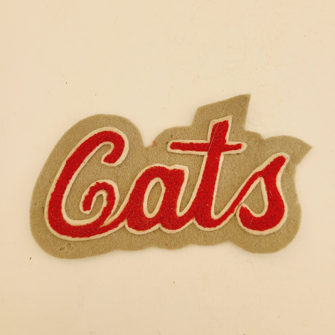 Vintage Circa 1960's Chenille Lettering on Gray Felt Base cats in Red ...