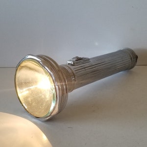 Vintage 1935 Art Deco Design Lightmaster Flashlight, Chromed Brass Case ...