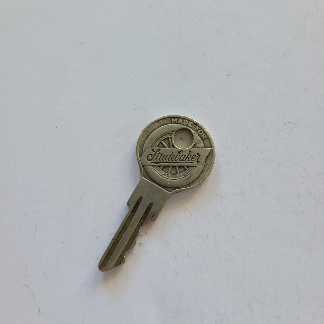 Vintage 1950's to 1960's Studebaker Branded Aluminum Key by Yale Junior ...