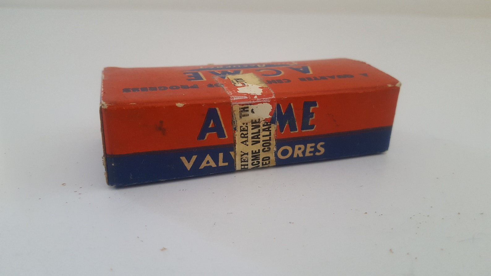Vintage 1950's Box of 97 Acme Valve Cores short No.151 - Etsy