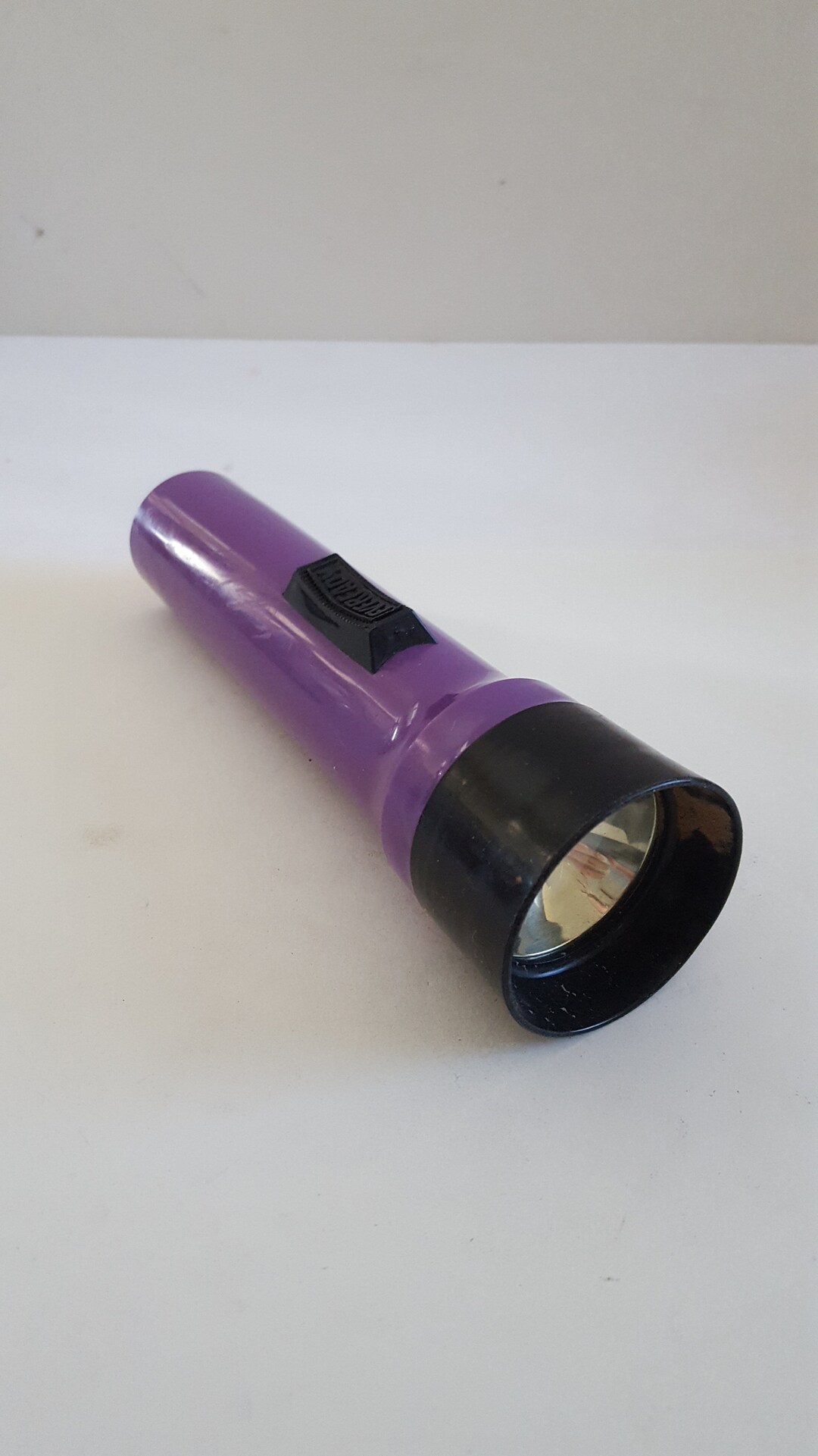 Vintage Circa 1990's Plastic Eveready Working Flashlight - Etsy