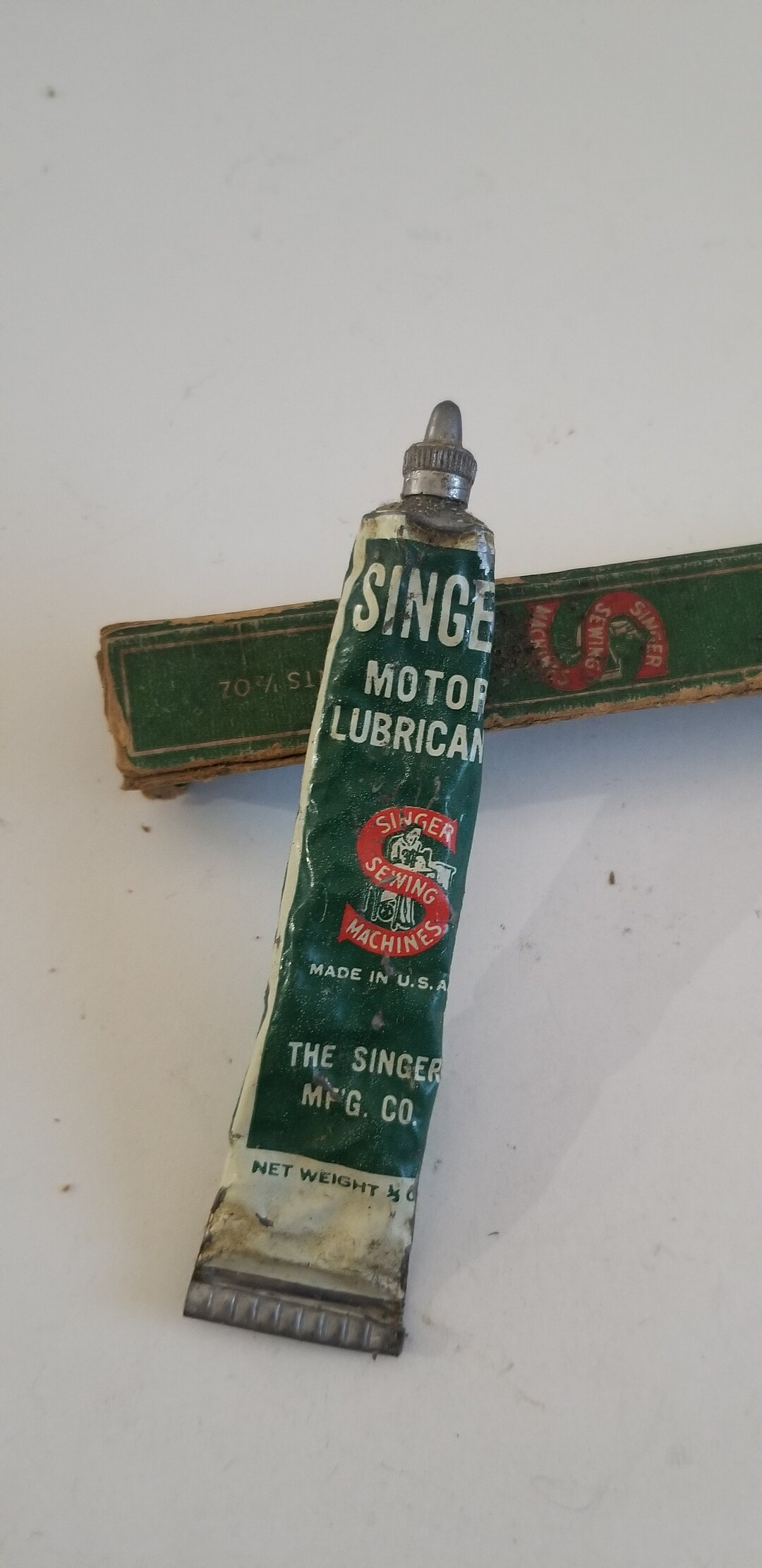 Vintage 1940's Singer Sewing Machine Motor Lubricant With Lead Top, the ...