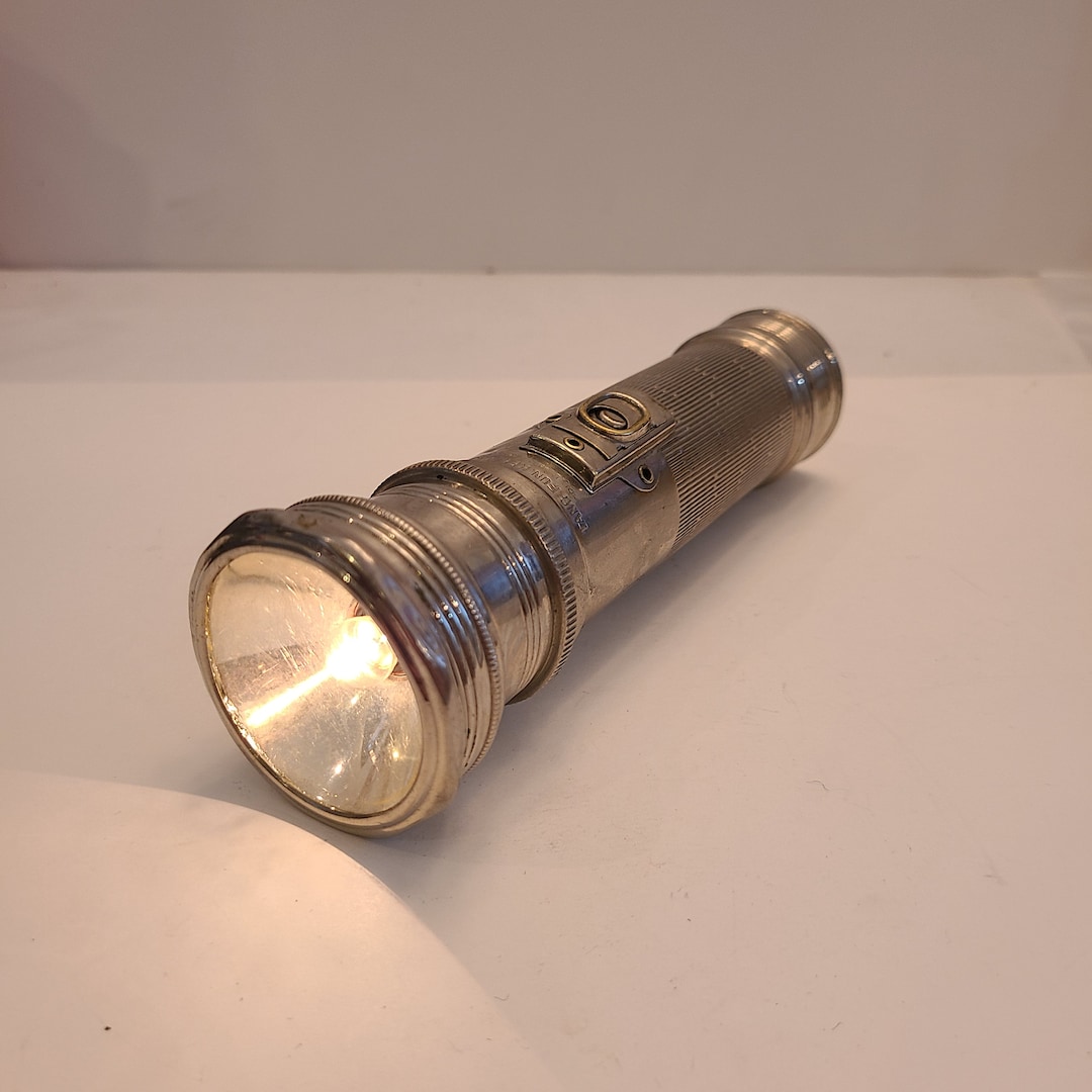 Vintage Circa 1930's Tang Fun Kee navy Brand 2 D Cell Flashlight ...