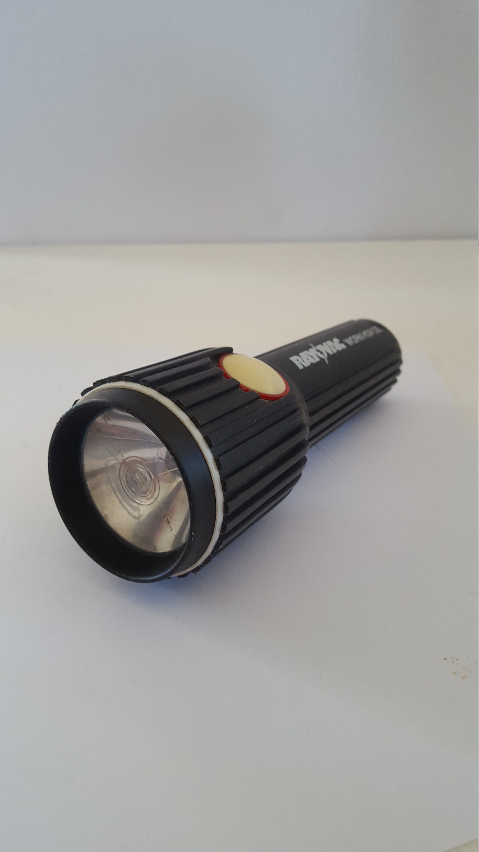 Vintage 1980 Ray-o-vac Workhorse Flashlight Excellent | Etsy